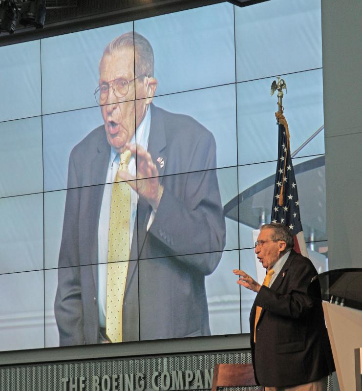 2015 April 4 Lester Tenney, survivor of Bataan Death March makes ...